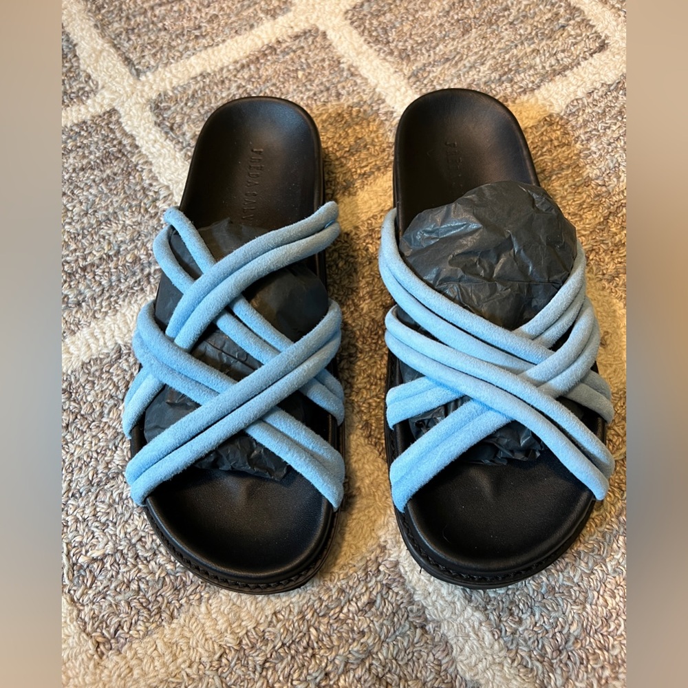 Freda Salvador Laura Sandal In Sky Blue Suede Combo - Gem